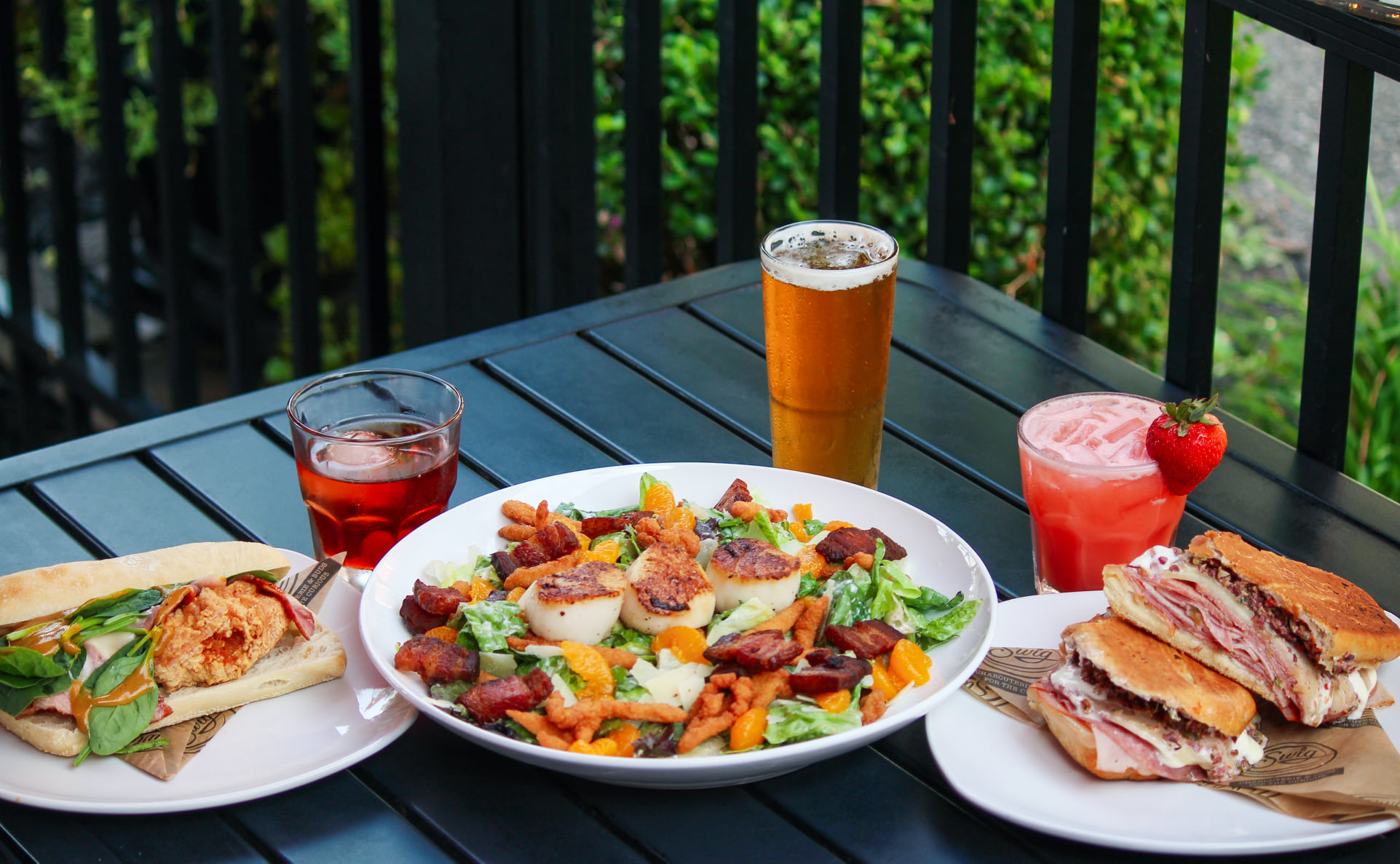 Swig Perrysburg | Bar | Restaurant | Casual Dining | Perrysburg Ohio